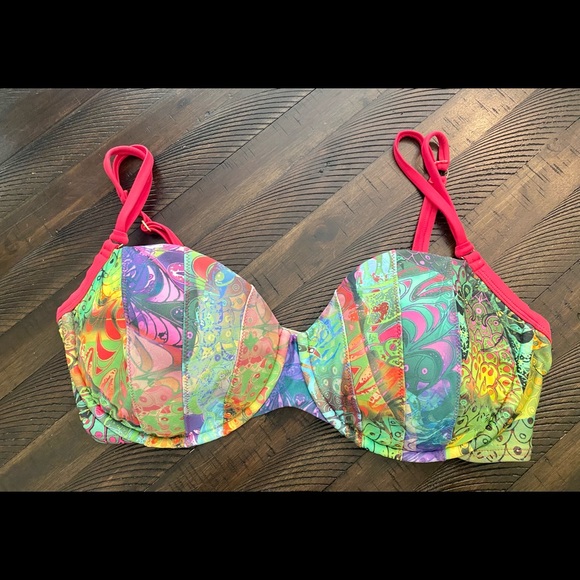 Aerin Rose | Swim | Gorgeous Aerin Rose Parrot Fish Bikini Top 38ddd ...